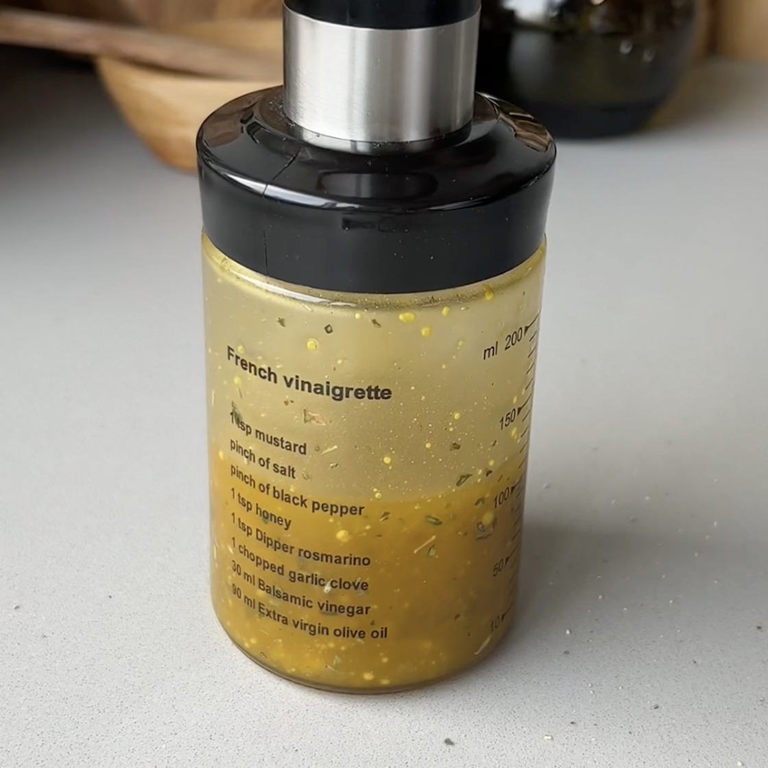 Dressing Shaker | Oil & Vinegar USA
